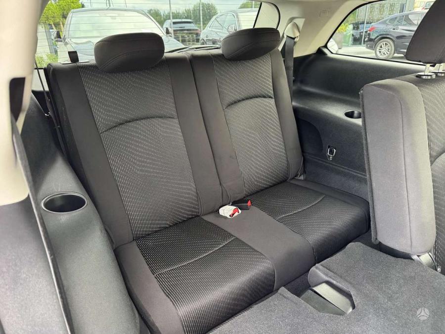 White Fiat Freemont 2013 in Telschi, with an engine capacity of 1.96 L and mileage of 265 thousand km for 4499 €, photo 24 on AUTOMOTO.COM.LV