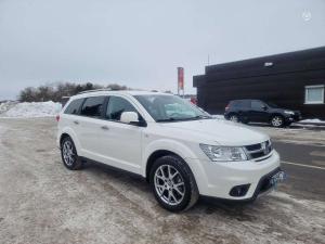 White Fiat Freemont 2014 in Vilnius, with an engine capacity of 1.96 L and mileage of 204 thousand km for 6750 €, photo 9 on AUTOMOTO.COM.LV