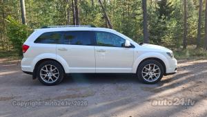 Balts Fiat Freemont 2015 Tallina, ar dzinēja tilpumu 2.00 L un nobraukumu 255 tūkst. km par 5500 €, foto  vietnē AUTOMOTO.COM.LV