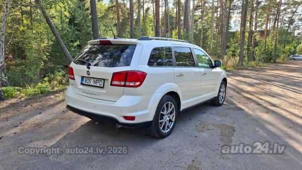 Fiat Freemont 2015 Tallina vietnÄ Balts Fiat Freemont 2015 Tallina, ar dzinÄja tilpumu 2.00 L un nobraukumu 255 tÅ«kst. km par 5500 ā¬, foto 4 vietnÄ AUTOMOTO.COM.LV