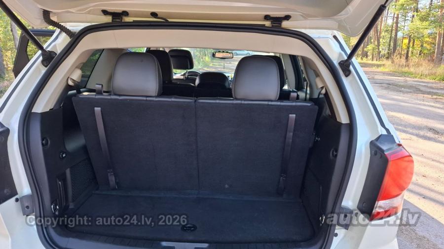 Balts Fiat Freemont 2015 Tallina, ar dzinēja tilpumu 2.00 L un nobraukumu 255 tūkst. km par 5500 €, foto 14 vietnē AUTOMOTO.COM.LV