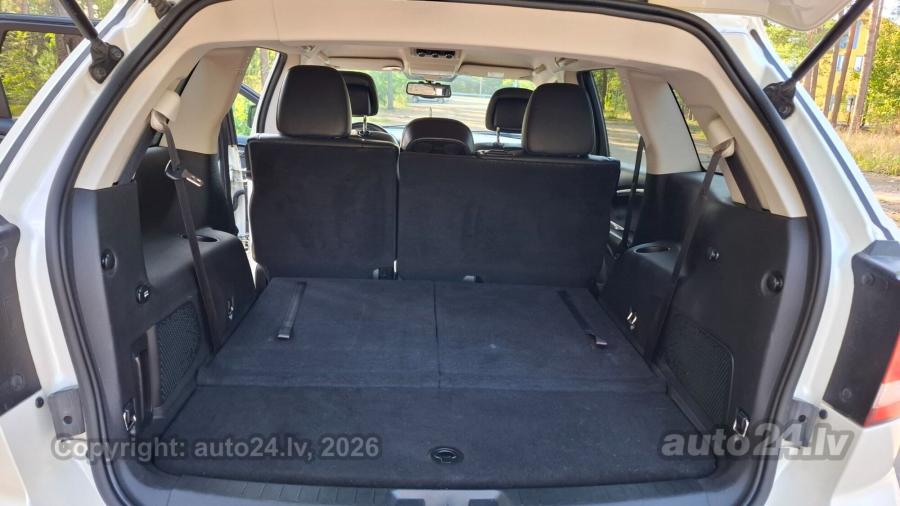 Balts Fiat Freemont 2015 Tallina, ar dzinēja tilpumu 2.00 L un nobraukumu 255 tūkst. km par 5500 €, foto 15 vietnē AUTOMOTO.COM.LV
