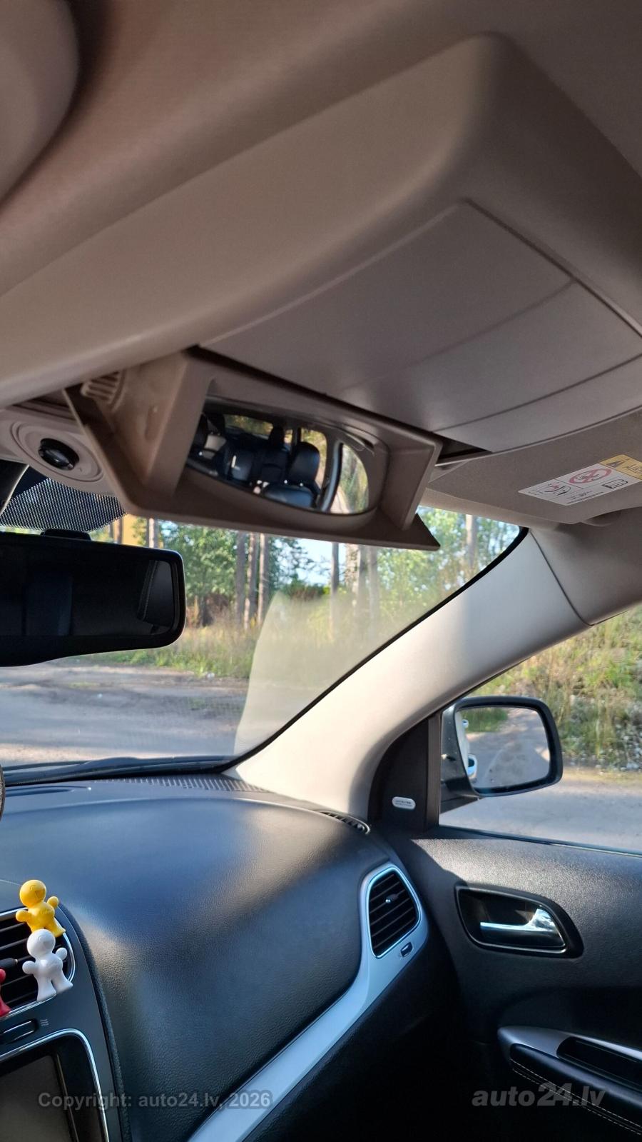 Balts Fiat Freemont 2015 Tallina, ar dzinēja tilpumu 2.00 L un nobraukumu 255 tūkst. km par 5500 €, foto 17 vietnē AUTOMOTO.COM.LV