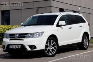 Balts Fiat Freemont 2012 Tukums, ar dzinēja tilpumu 2.00 L un nobraukumu 262 tūkst. km par 3990 €, foto 3 vietnē AUTOMOTO.COM.LV