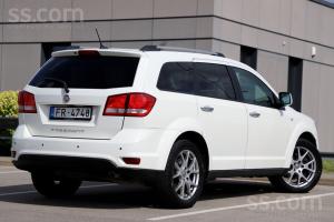 Balts Fiat Freemont 2012 Tukums, ar dzinēja tilpumu 2.00 L un nobraukumu 262 tūkst. km par 3990 €, foto 4 vietnē AUTOMOTO.COM.LV