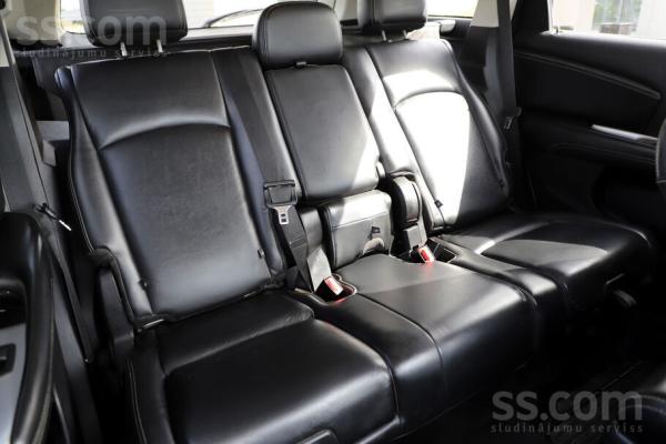 Balts Fiat Freemont 2012 Tukums, ar dzinēja tilpumu 2.00 L un nobraukumu 262 tūkst. km par 3990 €, foto 7 vietnē AUTOMOTO.COM.LV