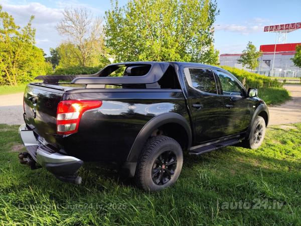 Fiat Fullback 2018 Tallina vietnē Melns Fiat Fullback 2018 Tallina, ar dzinēja tilpumu 2.40 L un nobraukumu 178 tūkst. km par 15900 €, foto 5 vietnē AUTOMOTO.COM.LV