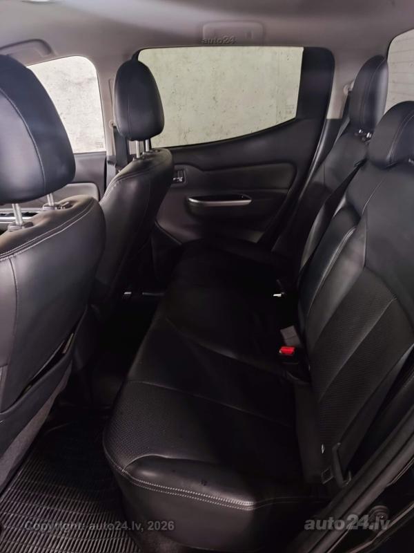 Fiat Fullback 2018 Tallina vietnē Melns Fiat Fullback 2018 Tallina, ar dzinēja tilpumu 2.40 L un nobraukumu 178 tūkst. km par 15900 €, foto 9 vietnē AUTOMOTO.COM.LV