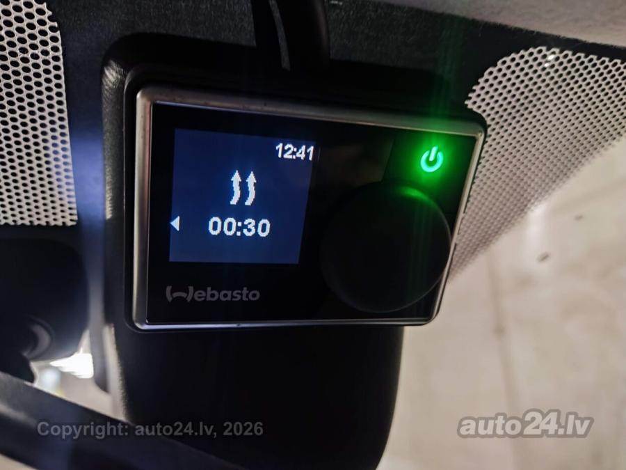 Black Fiat Fullback 2018 in Tallinn, with an engine capacity of 2.40 L and mileage of 178 thousand km for 15900 €, photo 11 on AUTOMOTO.COM.LV