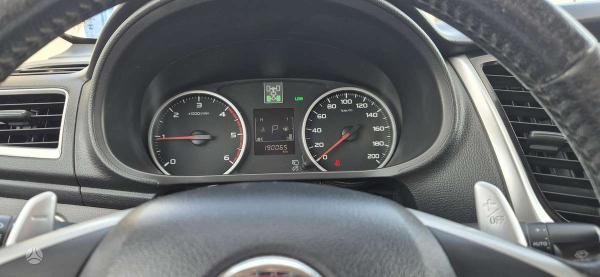 Black Fiat Fullback 2017 in Kaunas, with an engine capacity of 2.44 L and mileage of 190 thousand km for 13550 €, photo 8 on AUTOMOTO.COM.LV