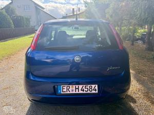 Blue Fiat Grande Punto 2007 in Marijampole, with an engine capacity of 1.40 L and mileage of 261 thousand km for 1650 €, photo 5 on AUTOMOTO.COM.LV