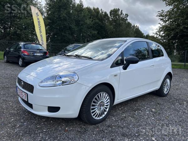 Balts Fiat Grande Punto 2008 Limbaži, ar dzinēja tilpumu 1.40 L un nobraukumu 94 tūkst. km par 2550 €, foto 1 vietnē AUTOMOTO.COM.LV