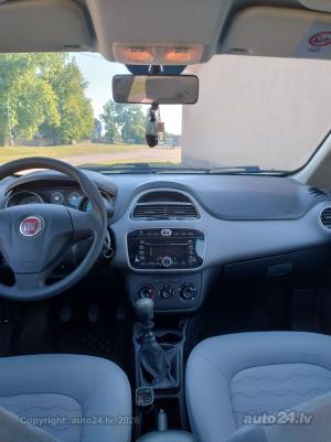 Balts Fiat Linea 2015 Tallina, ar dzinēja tilpumu 1.40 L un nobraukumu 200 tūkst. km par 3450 €, foto 9 vietnē AUTOMOTO.COM.LV