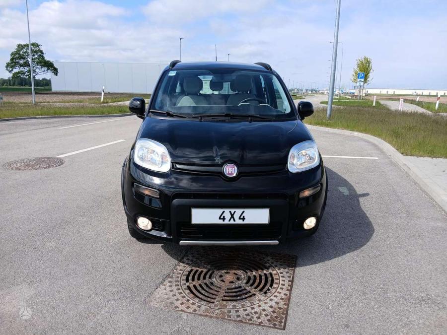 Black Fiat Panda 2014 in Marijampole, with an engine capacity of 1.30 L and mileage of 148 thousand km for 5450 €, photo 23 on AUTOMOTO.COM.LV