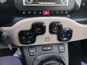 Black Fiat Panda 2014 in Marijampole, with an engine capacity of 1.30 L and mileage of 148 thousand km for 5450 €, photo 33 on AUTOMOTO.COM.LV