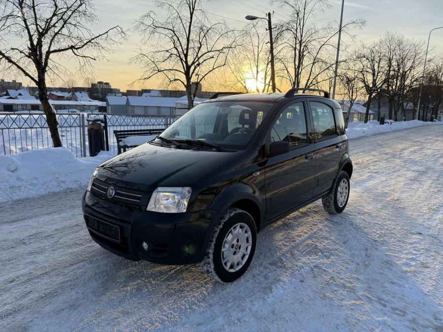 Black Fiat Panda 2008 in Telschi, with an engine capacity of 1.24 L and mileage of 66 thousand km for 3700 €, photo 1 on AUTOMOTO.COM.LV