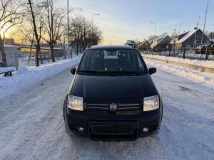 Black Fiat Panda 2008 in Telschi, with an engine capacity of 1.24 L and mileage of 66 thousand km for 3700 €, photo 4 on AUTOMOTO.COM.LV