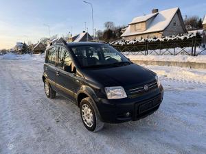 Black Fiat Panda 2008 in Telschi, with an engine capacity of 1.24 L and mileage of 66 thousand km for 3700 €, photo 5 on AUTOMOTO.COM.LV