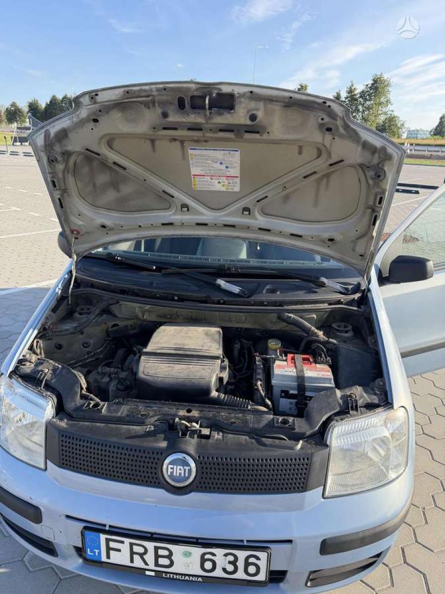 Zils Fiat Panda 2007 Viļņa, ar dzinēja tilpumu 1.24 L un nobraukumu 89 tūkst. km par 1200 €, foto 9 vietnē AUTOMOTO.COM.LV