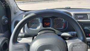 Pelēks Fiat Panda 2014 Alūksne, ar dzinēja tilpumu 1.00 L un nobraukumu 0 tūkst. km par 3900 €, foto 15 vietnē AUTOMOTO.COM.LV