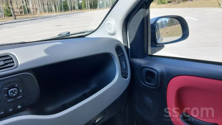 Pelēks Fiat Panda 2014 Alūksne, ar dzinēja tilpumu 1.00 L un nobraukumu 0 tūkst. km par 3900 €, foto 17 vietnē AUTOMOTO.COM.LV
