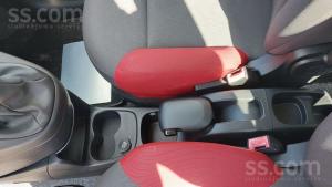 Pelēks Fiat Panda 2014 Alūksne, ar dzinēja tilpumu 1.00 L un nobraukumu 0 tūkst. km par 3900 €, foto 18 vietnē AUTOMOTO.COM.LV