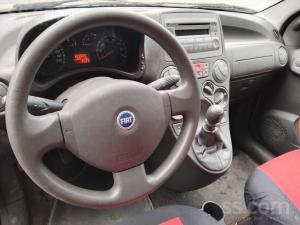 Pelēks Fiat Panda 2007 Rīga, ar dzinēja tilpumu 1.20 L un nobraukumu 330 tūkst. km par 450 €, foto 5 vietnē AUTOMOTO.COM.LV