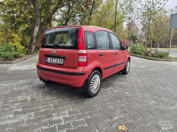 Fiat Panda 2004 Viļņa vietnē Fiat Panda 2004 Viļņa, ar dzinēja tilpumu 1.20 L un nobraukumu 147 tūkst. km par 390 €, foto 7 vietnē AUTOMOTO.COM.LV