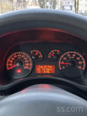 Fiat Panda 2009 in Riga, with an engine capacity of 1.20 L and mileage of 237 thousand km for 1500 €, photo 6 on AUTOMOTO.COM.LV