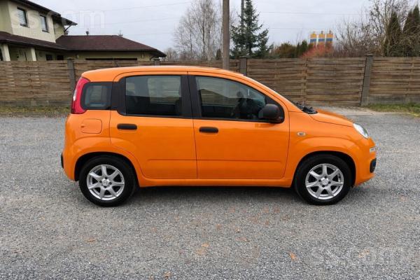 Orange Fiat Panda 2017 in Saldus, with an engine capacity of 1.20 L and mileage of 243 thousand km for 4950 €, photo 4 on AUTOMOTO.COM.LV