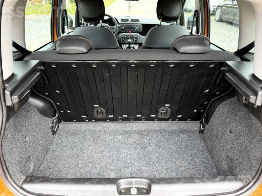 Orange Fiat Panda 2017 in Saldus, with an engine capacity of 1.20 L and mileage of 243 thousand km for 4450 €, photo 10 on AUTOMOTO.COM.LV