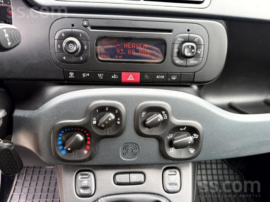 Orange Fiat Panda 2017 in Saldus, with an engine capacity of 1.20 L and mileage of 243 thousand km for 4450 €, photo 24 on AUTOMOTO.COM.LV