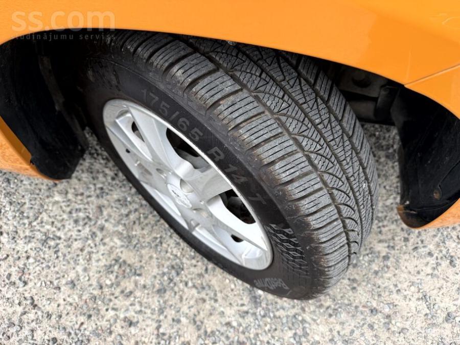 Orange Fiat Panda 2017 in Saldus, with an engine capacity of 1.20 L and mileage of 243 thousand km for 4450 €, photo 30 on AUTOMOTO.COM.LV