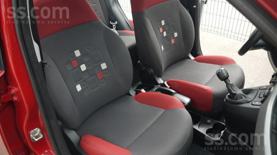 Red Fiat Panda 2014 in Riga, with an engine capacity of 1.30 L and mileage of 159 thousand km for 4200 €, photo 10 on AUTOMOTO.COM.LV
