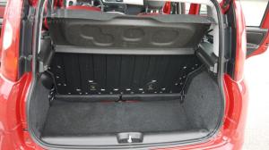 Red Fiat Panda 2014 in Riga, with an engine capacity of 1.30 L and mileage of 159 thousand km for 4200 €, photo 17 on AUTOMOTO.COM.LV