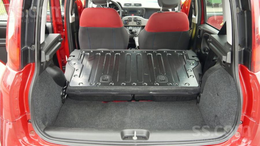 Red Fiat Panda 2014 in Riga, with an engine capacity of 1.30 L and mileage of 159 thousand km for 4200 €, photo 20 on AUTOMOTO.COM.LV