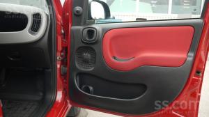 Red Fiat Panda 2014 in Riga, with an engine capacity of 1.30 L and mileage of 159 thousand km for 4100 €, photo 11 on AUTOMOTO.COM.LV