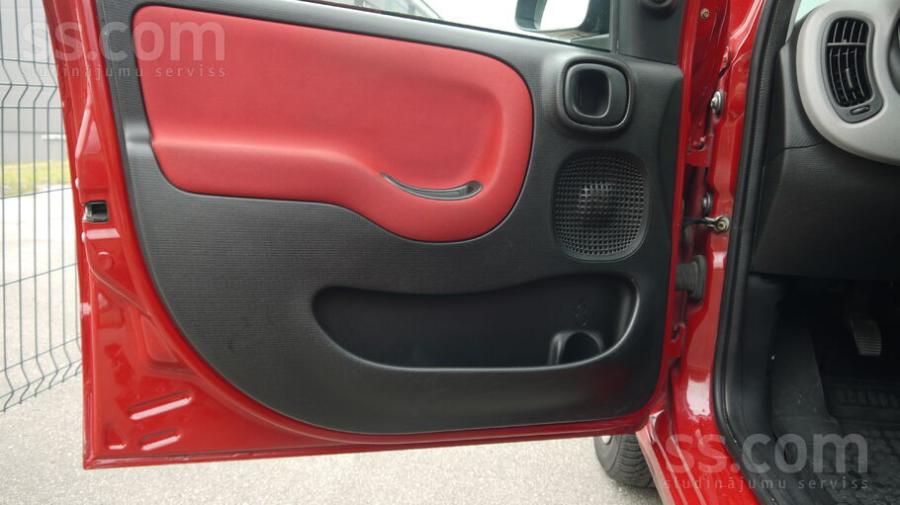 Red Fiat Panda 2014 in Riga, with an engine capacity of 1.30 L and mileage of 159 thousand km for 4100 €, photo 24 on AUTOMOTO.COM.LV