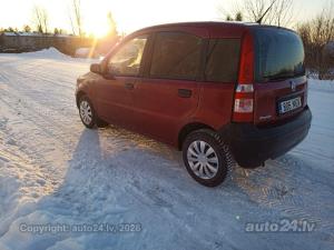 Red Fiat Panda 2007 in Rapla, with an engine capacity of 1.10 L and mileage of 151 thousand km for 1350 €, photo 2 on AUTOMOTO.COM.LV
