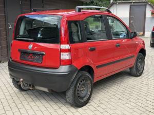 Red Fiat Panda 2007 in Riga, with an engine capacity of 1.20 L and mileage of 130 thousand km for 3200 €, photo 7 on AUTOMOTO.COM.LV