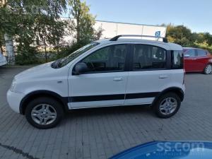 Balts Fiat Panda 2010 Rīga, ar dzinēja tilpumu 1.30 L un nobraukumu 226 tūkst. km par 2500 €, foto 3 vietnē AUTOMOTO.COM.LV