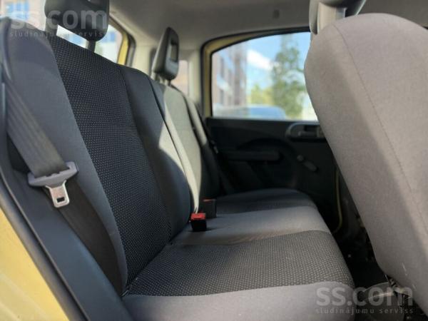 Dzeltens Fiat Panda 2009 Rīga, ar dzinēja tilpumu 1.10 L un nobraukumu 0 tūkst. km par 1800 €, foto 3 vietnē AUTOMOTO.COM.LV