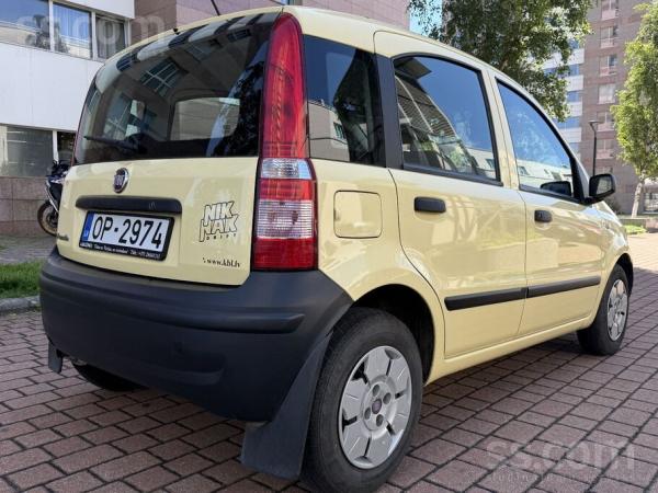 Dzeltens Fiat Panda 2009 Rīga, ar dzinēja tilpumu 1.10 L un nobraukumu 0 tūkst. km par 2200 €, foto 4 vietnē AUTOMOTO.COM.LV