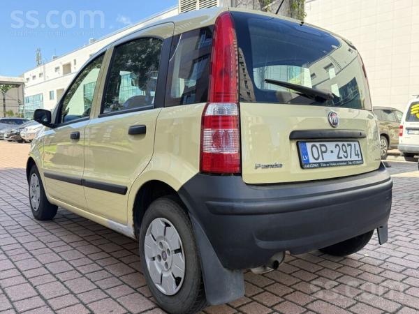 Dzeltens Fiat Panda 2009 Rīga, ar dzinēja tilpumu 1.10 L un nobraukumu 0 tūkst. km par 2200 €, foto 5 vietnē AUTOMOTO.COM.LV