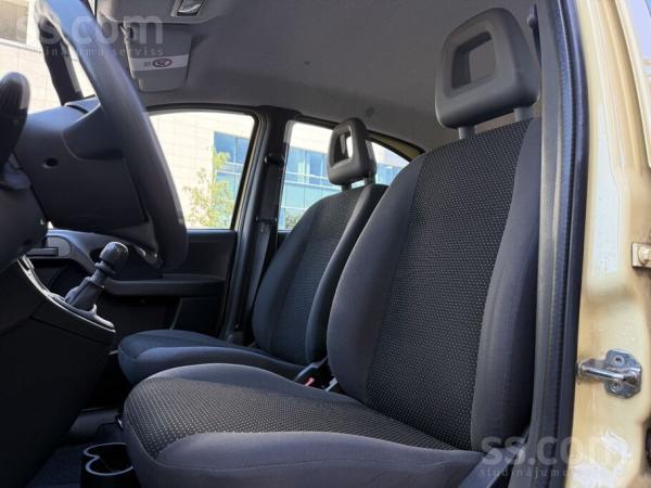 Dzeltens Fiat Panda 2009 Rīga, ar dzinēja tilpumu 1.10 L un nobraukumu 0 tūkst. km par 2200 €, foto 7 vietnē AUTOMOTO.COM.LV