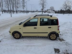 Yellow Fiat Panda 2010 in Ukmerge, with an engine capacity of 1.10 L and mileage of 205 thousand km for 1150 €, photo 2 on AUTOMOTO.COM.LV