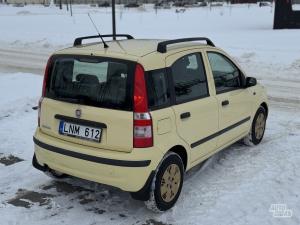 Yellow Fiat Panda 2010 in Ukmerge, with an engine capacity of 1.10 L and mileage of 205 thousand km for 1150 €, photo 5 on AUTOMOTO.COM.LV