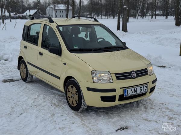 Dzeltens Fiat Panda 2010 Ukmergė, ar dzinēja tilpumu 1.10 L un nobraukumu 205 tūkst. km par 1150 €, foto 7 vietnē AUTOMOTO.COM.LV