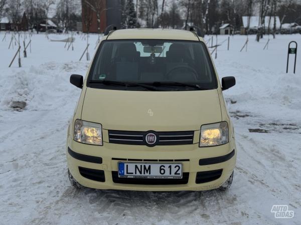 Dzeltens Fiat Panda 2010 Ukmergė, ar dzinēja tilpumu 1.10 L un nobraukumu 205 tūkst. km par 1150 €, foto 8 vietnē AUTOMOTO.COM.LV