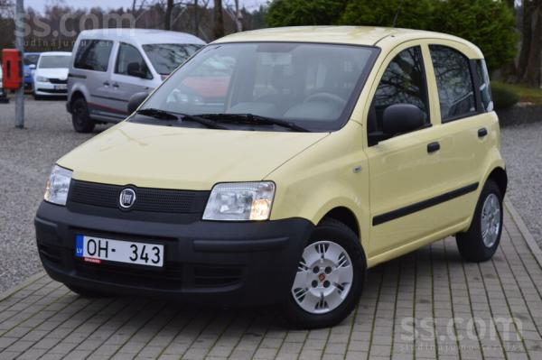 Yellow Fiat Panda 2010 in Tukums, with an engine capacity of 1.10 L and mileage of 119 thousand km for 3995 €, photo 1 on AUTOMOTO.COM.LV